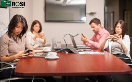 How Technology Changed Communication - Pros and Cons