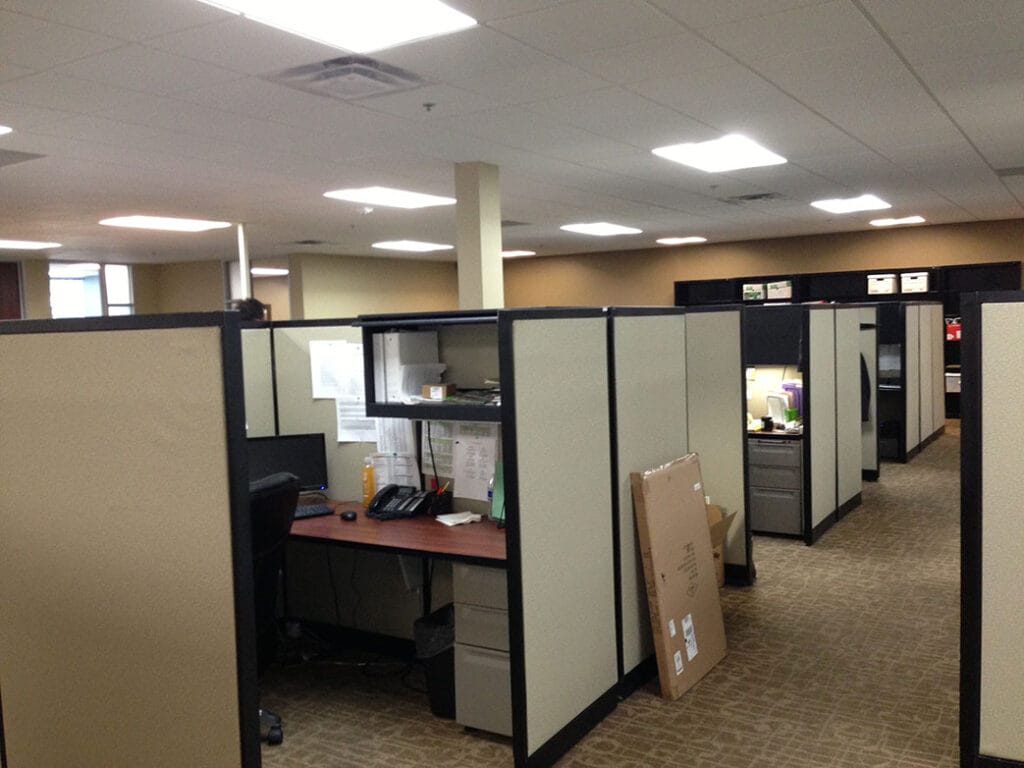 Collaborative Cubicles: The Office Furniture Trend for 2025